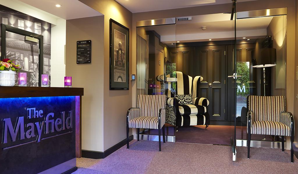 The Mayfield Seamer - Hashtag Golf Travel